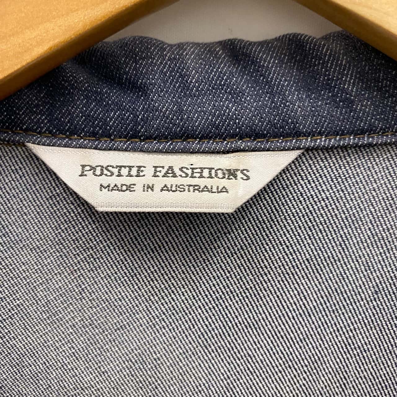 Postie Fashions Made In Australia Women's Top/Jacket Size L Navy Blue (s)