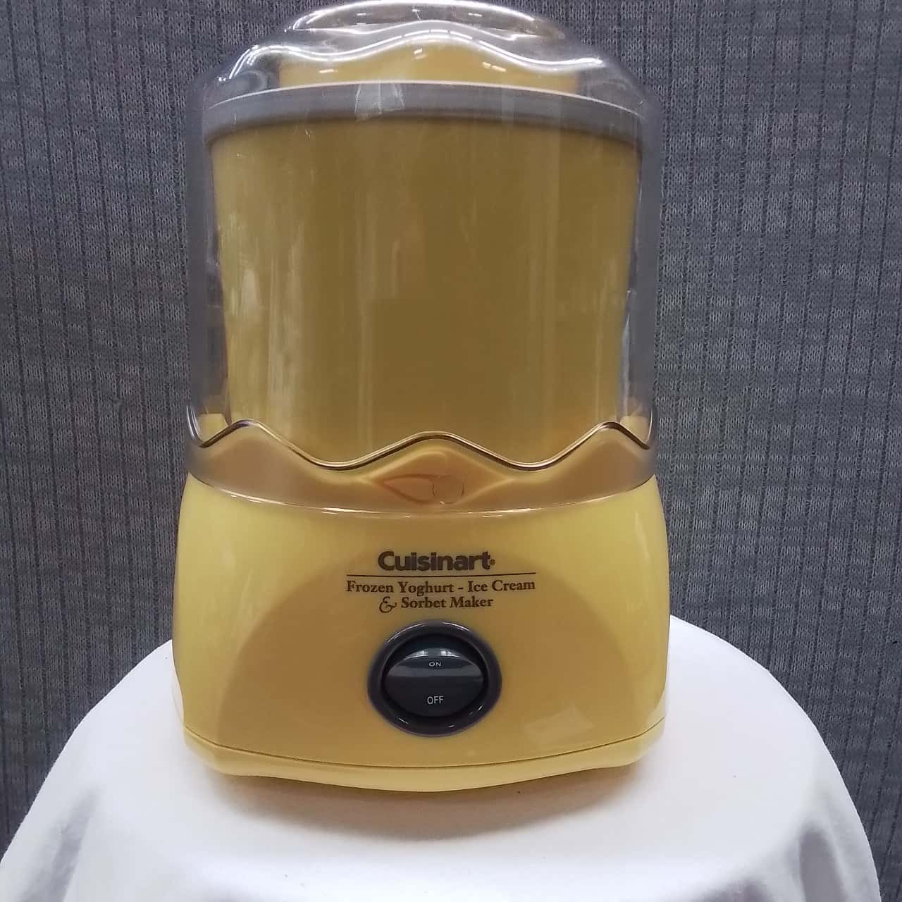 Cuisinart frozen yoghurt ice cream maker & Sorbet maker