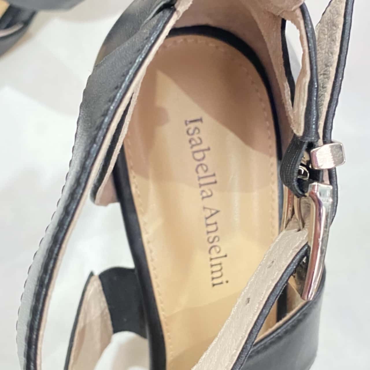 Brand New Womens SIZE 40 Isabella Anselini Leather High Heel Shoes