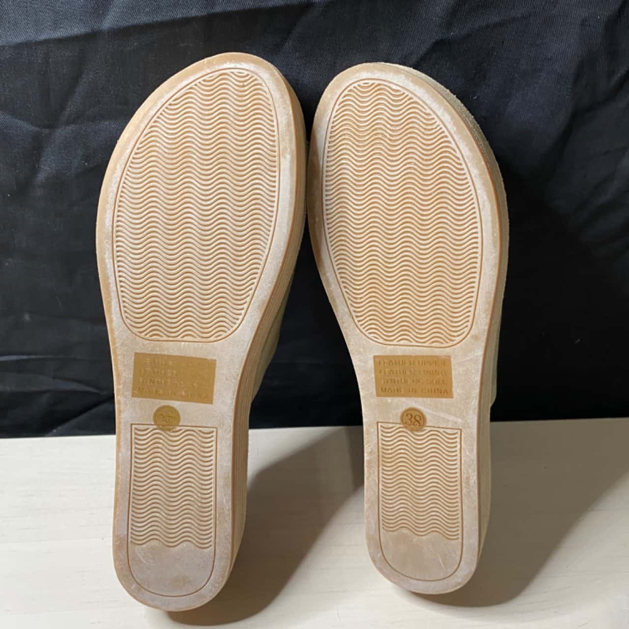 Mollini Olive Leather Wedge Shoes Size 38(s)