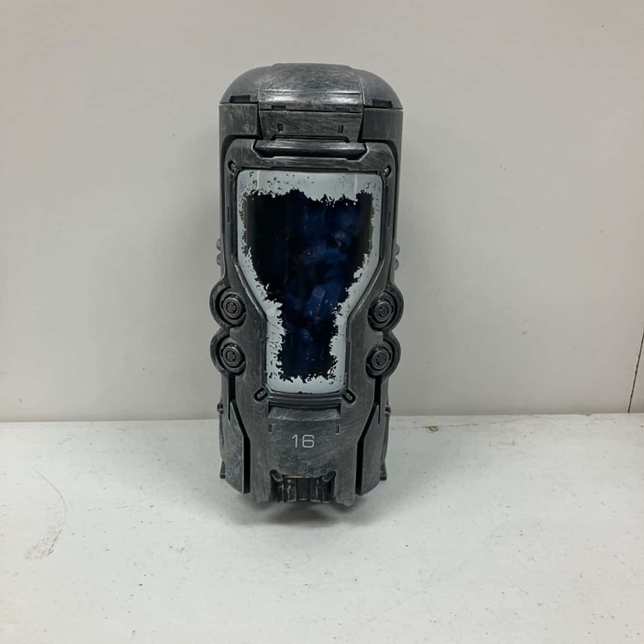 Halo 4 Master Chief Cryto Stasis Pod Cryotube W/Figure