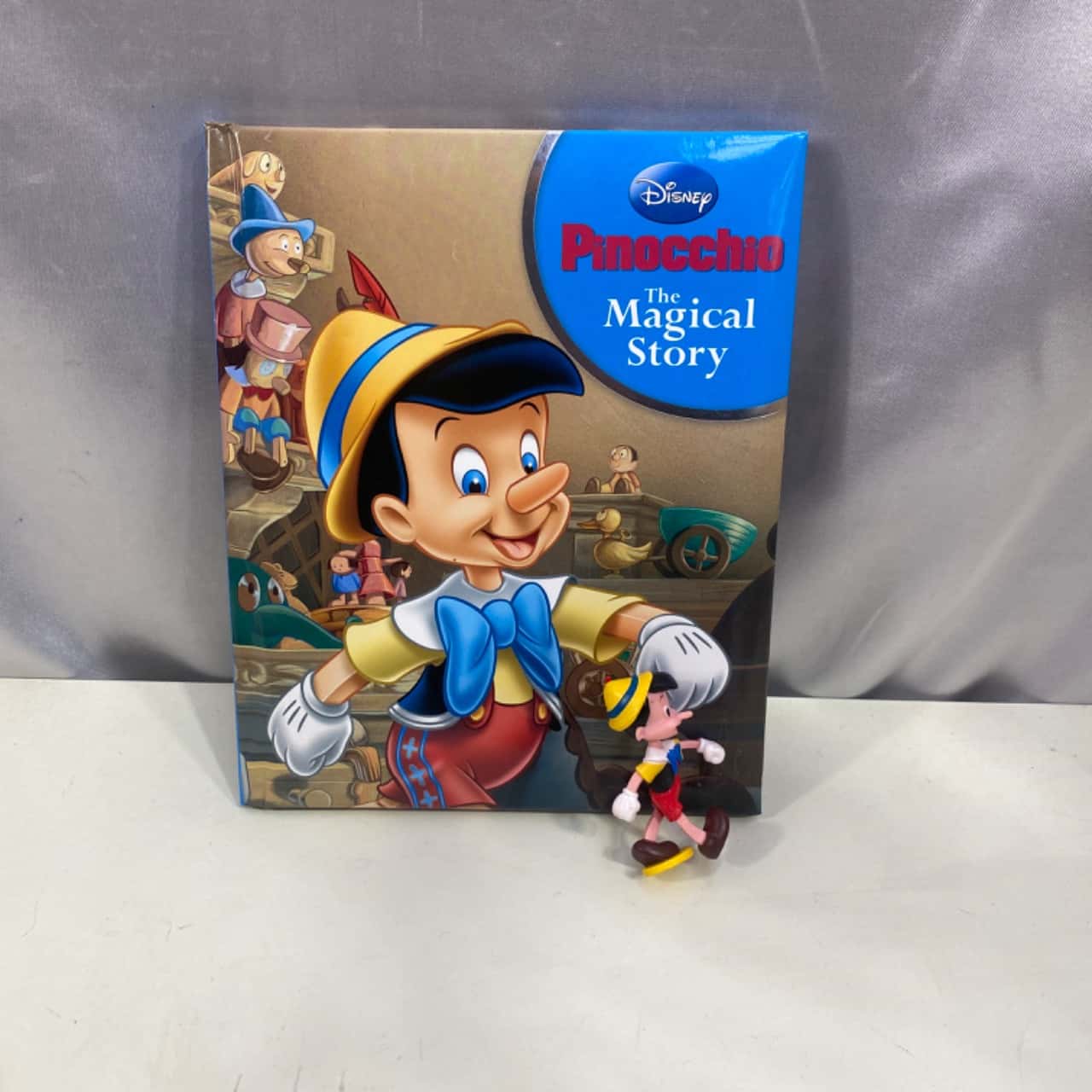 Pinocchio Story + Figure (s)
