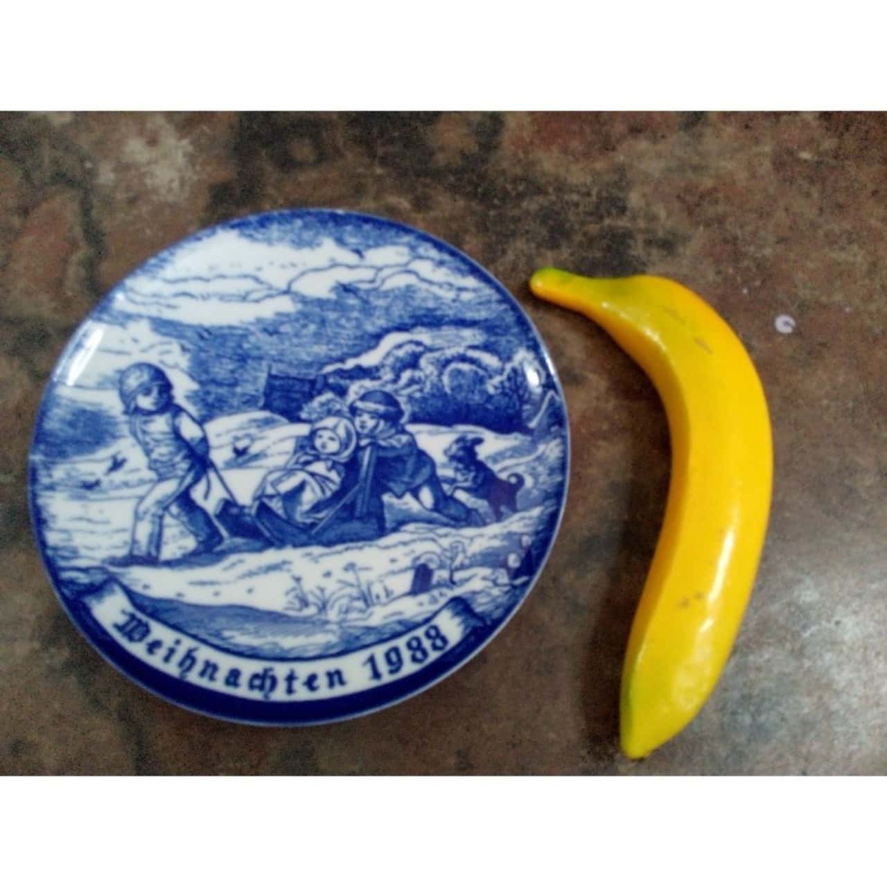 Echt Cobalt Inglasur Bavarian Plate - 1988