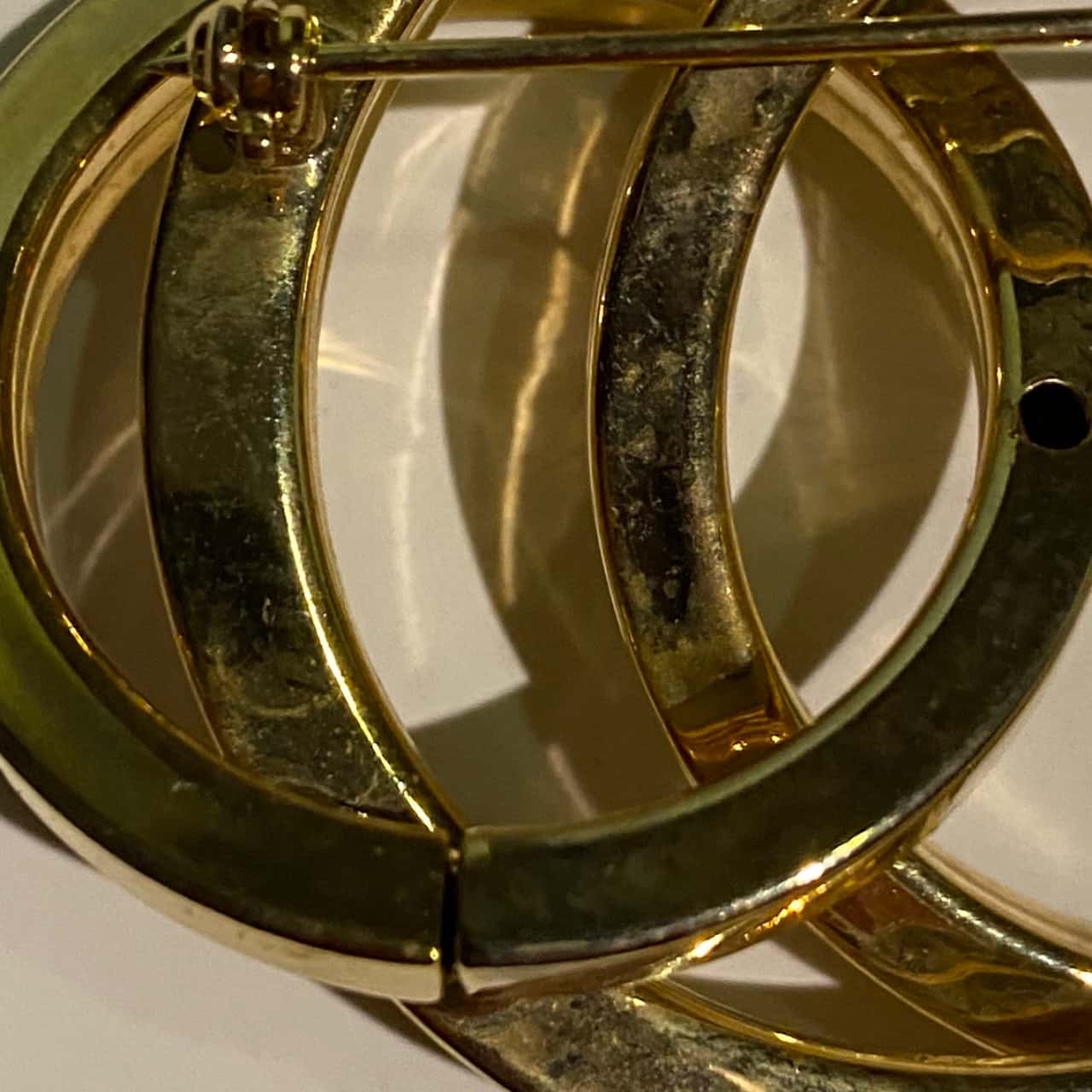 Interlocking Circle Brooch(s)