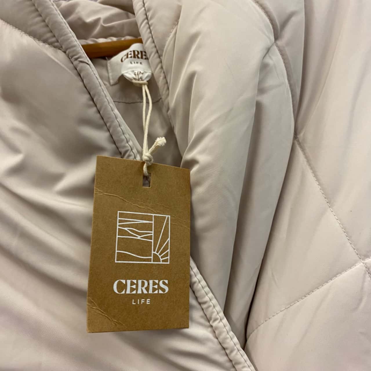Ceres Life Womens Size S/M Button Up / Hood Jacket Cream (s)