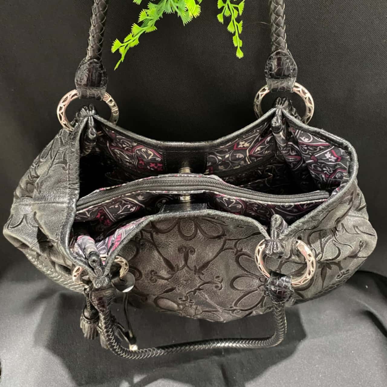 Womens THE BRIGHTON COLLECTION Leather Black Baggy Handbag