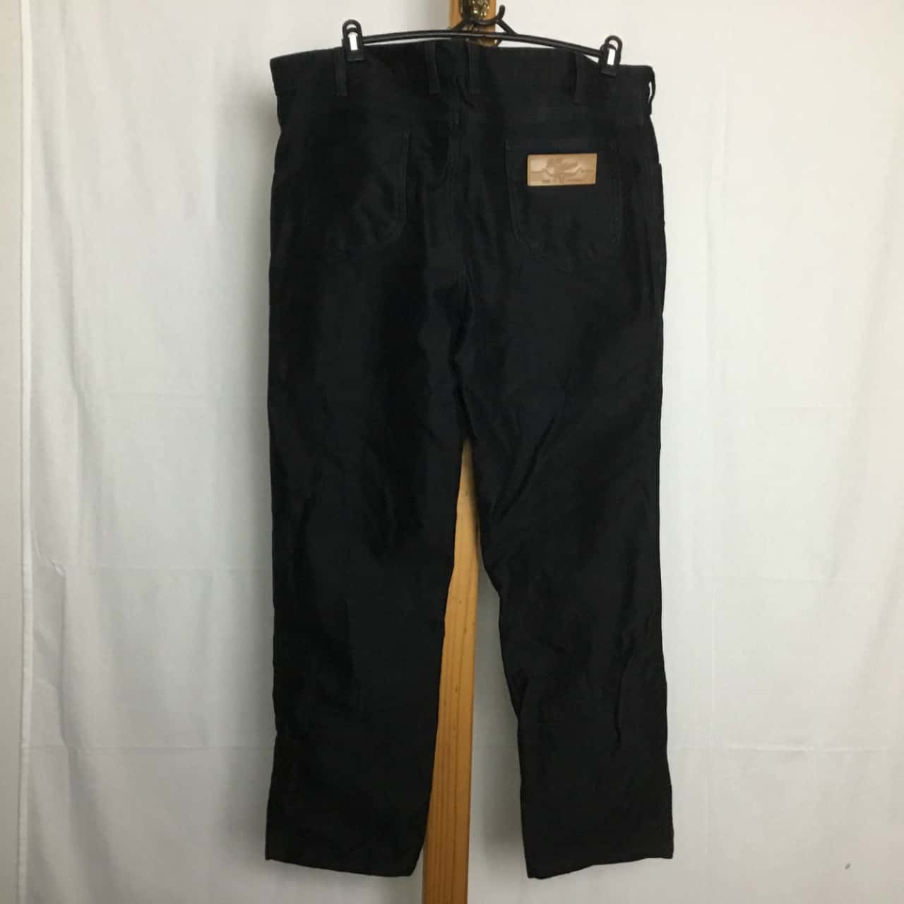 R.M. Williams Black Jeans Size 42R(s)
