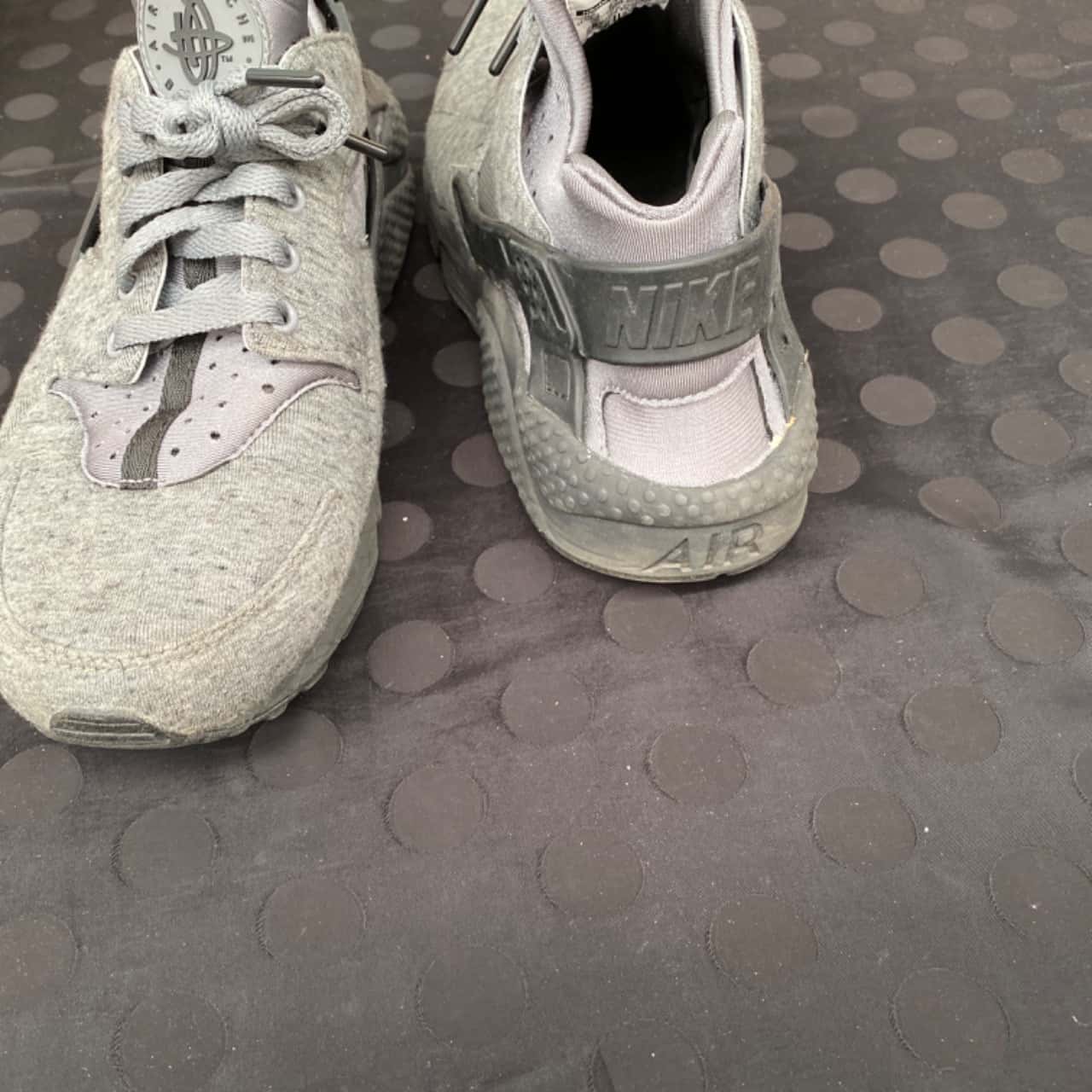 Nike hurricane size 10.5(s)