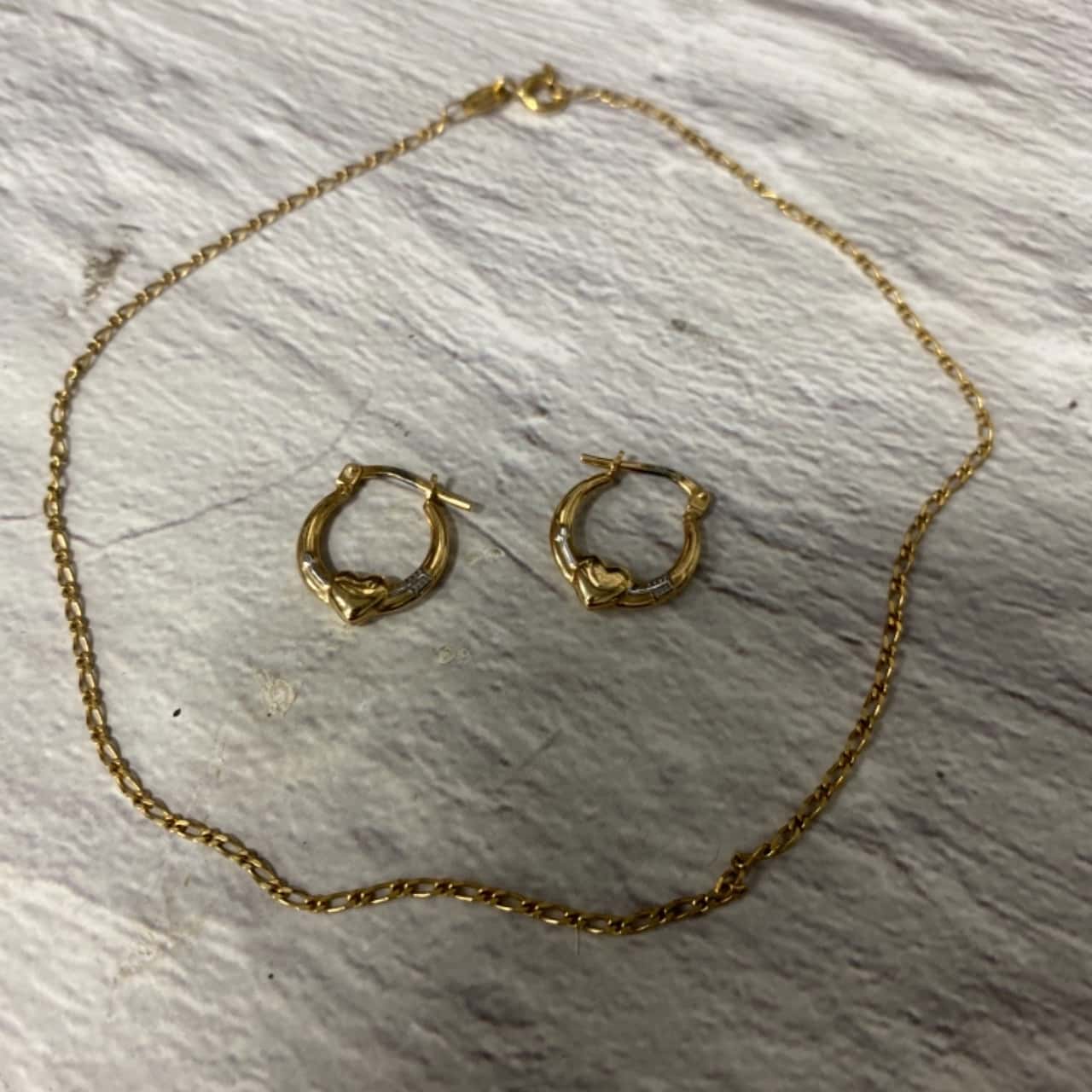 9ct gold anklet and earrings (s)