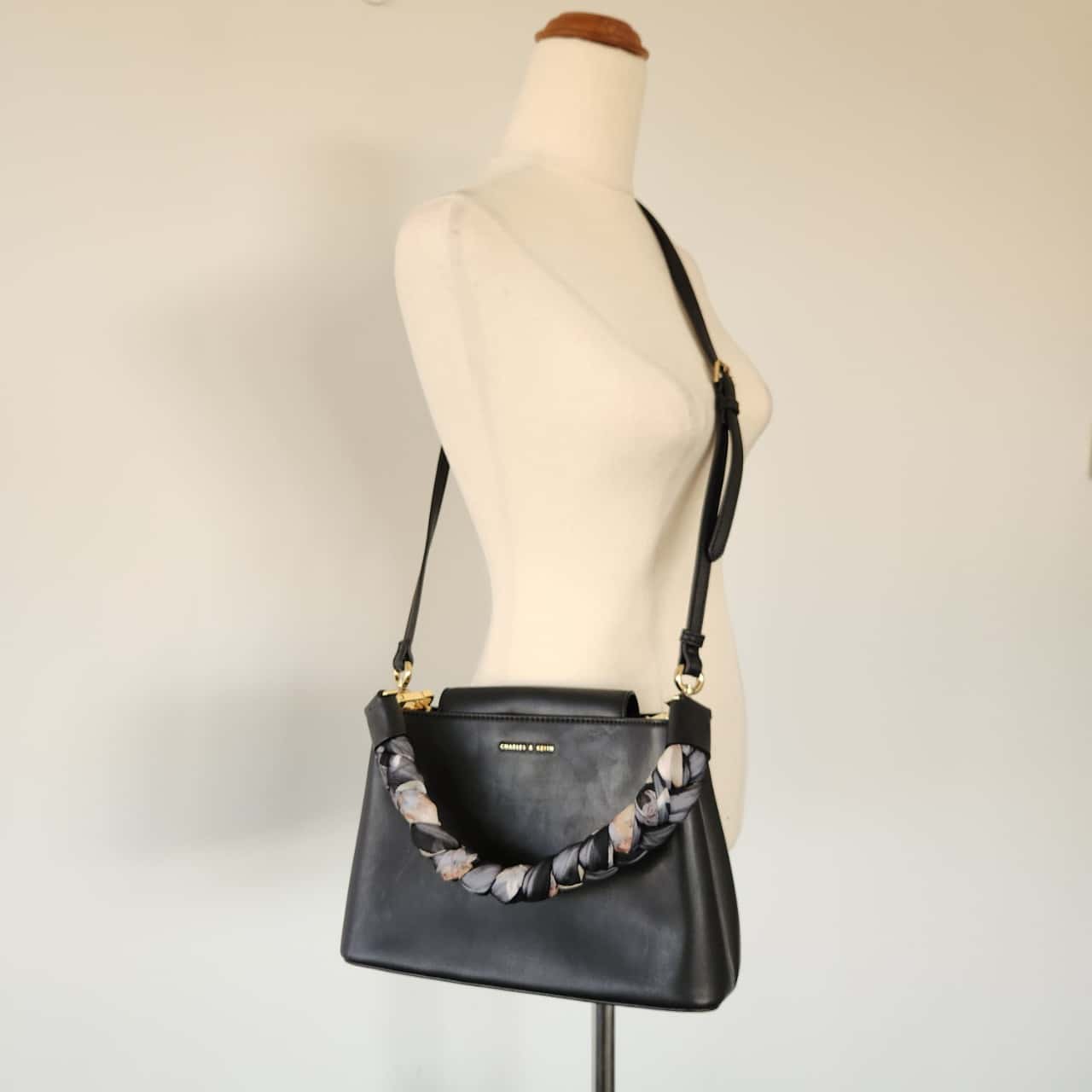 Charles & Keith Braid Handle Black Handbag (s)