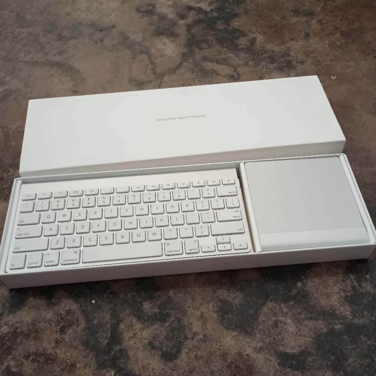 Apple 2012 Keyboard & Trackpad(s)