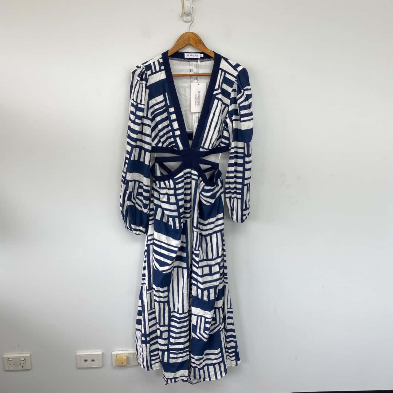 All About Eve Blue White Long SLeeve Cut Out Delray Maxi Dress Size 14