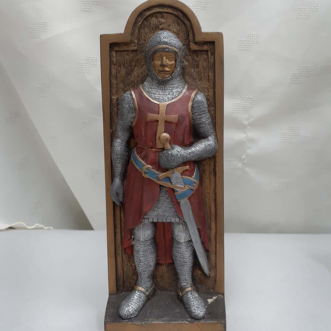 Marcus designs Replica Tudor Knight wall plaque(s)