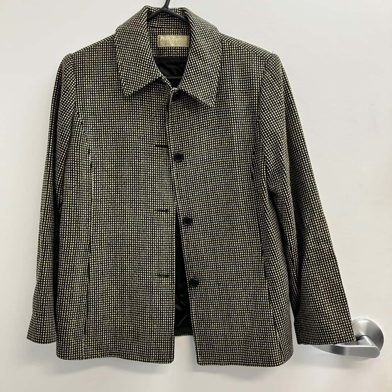 Ladies Vintage Perri Cutten Over-size Blazer GUC