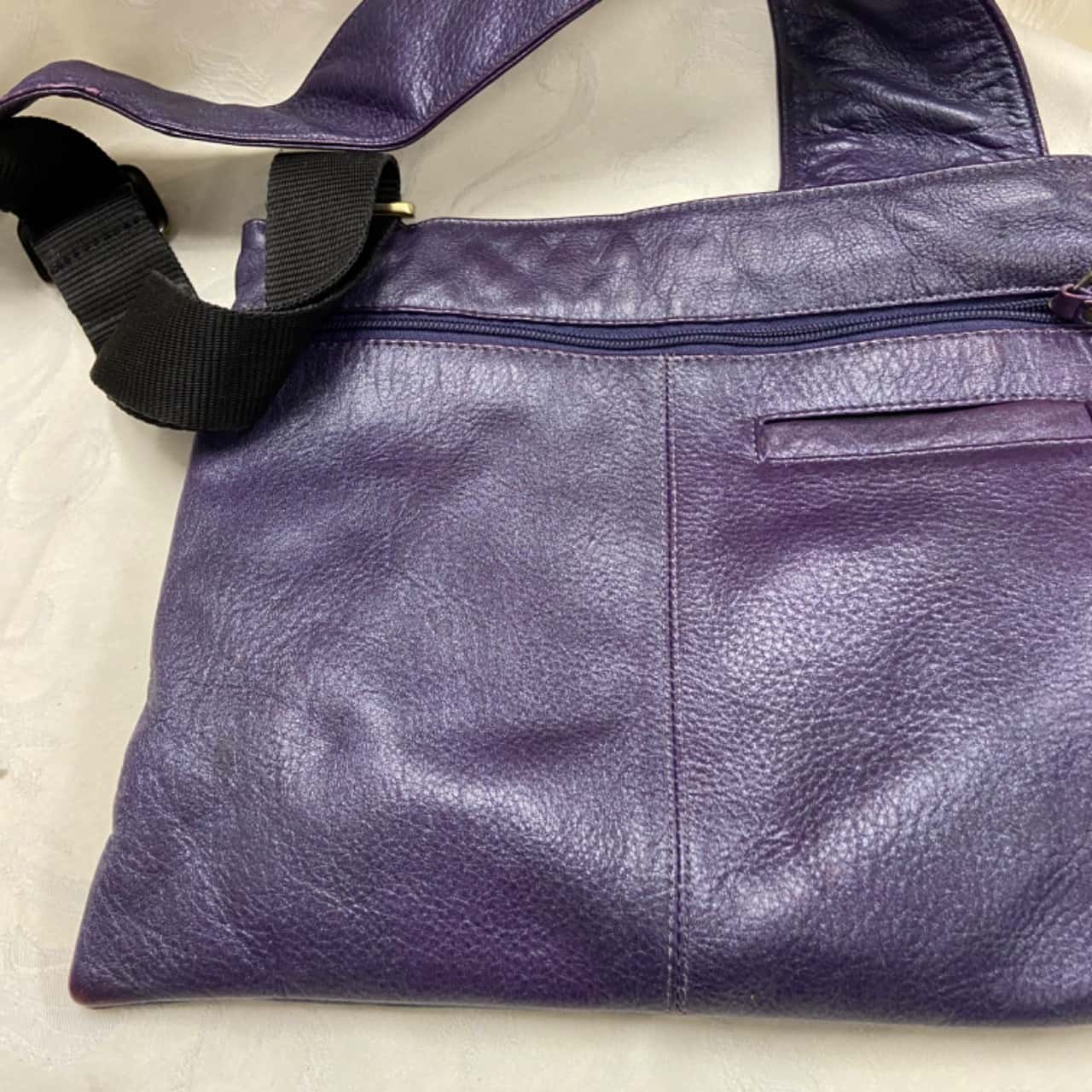 Womens Cross Body Bag Purple (s)