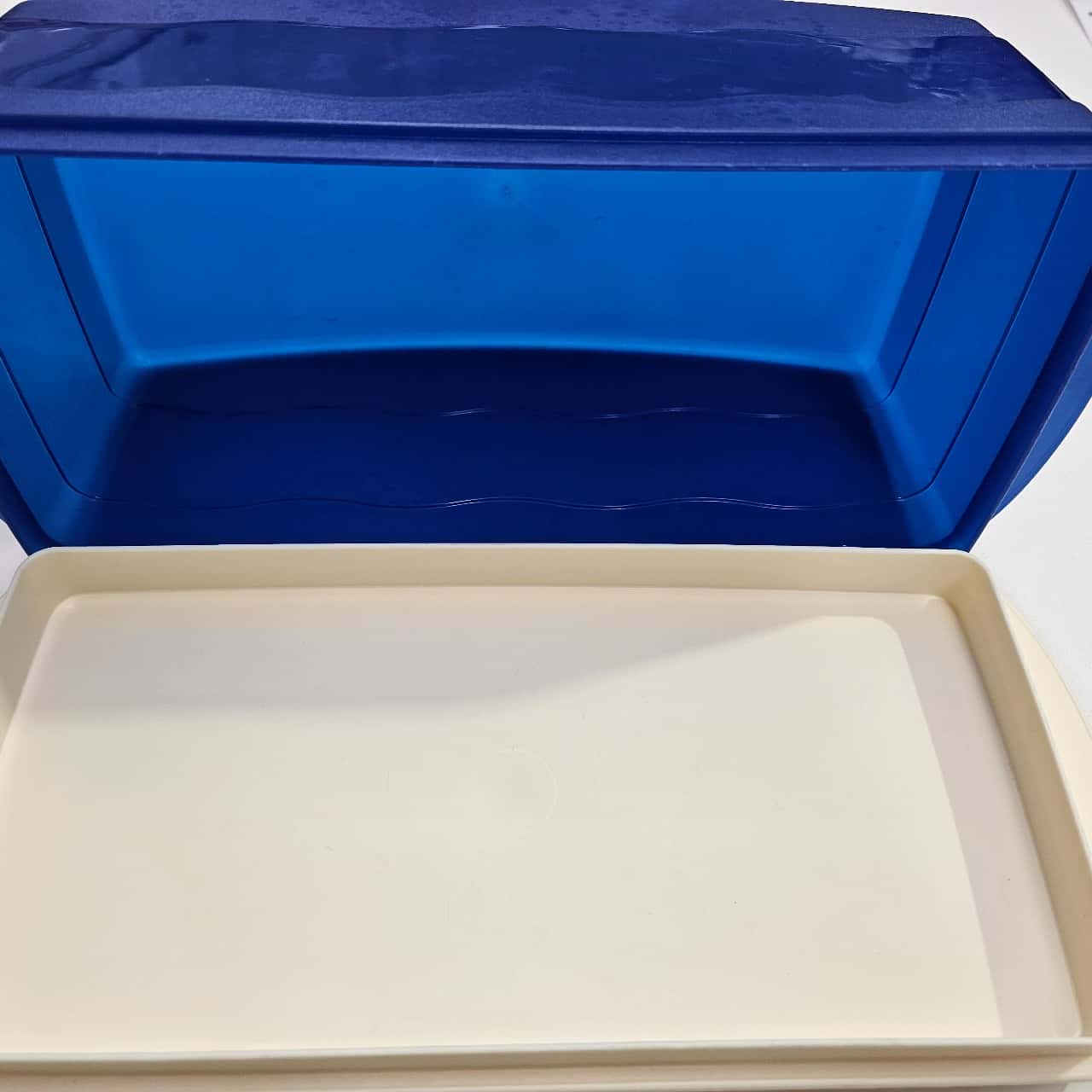 Tupperware Bread Keeper(s)