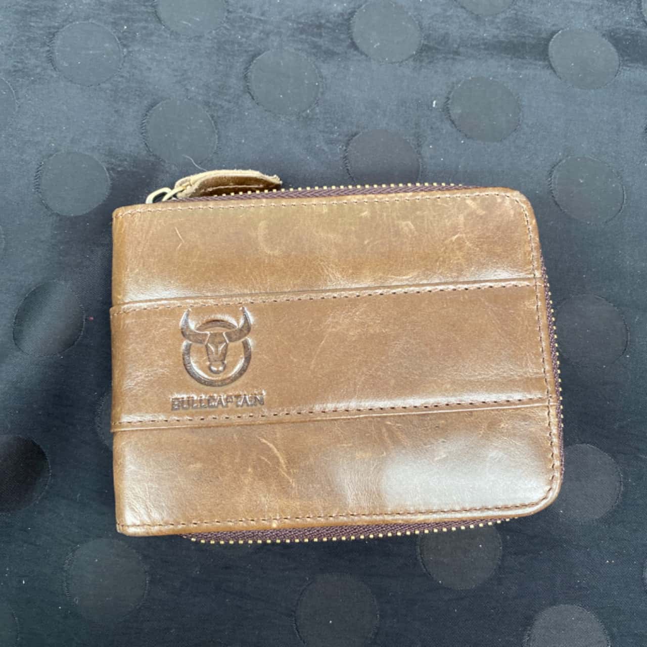 Bull captain wallet (s)