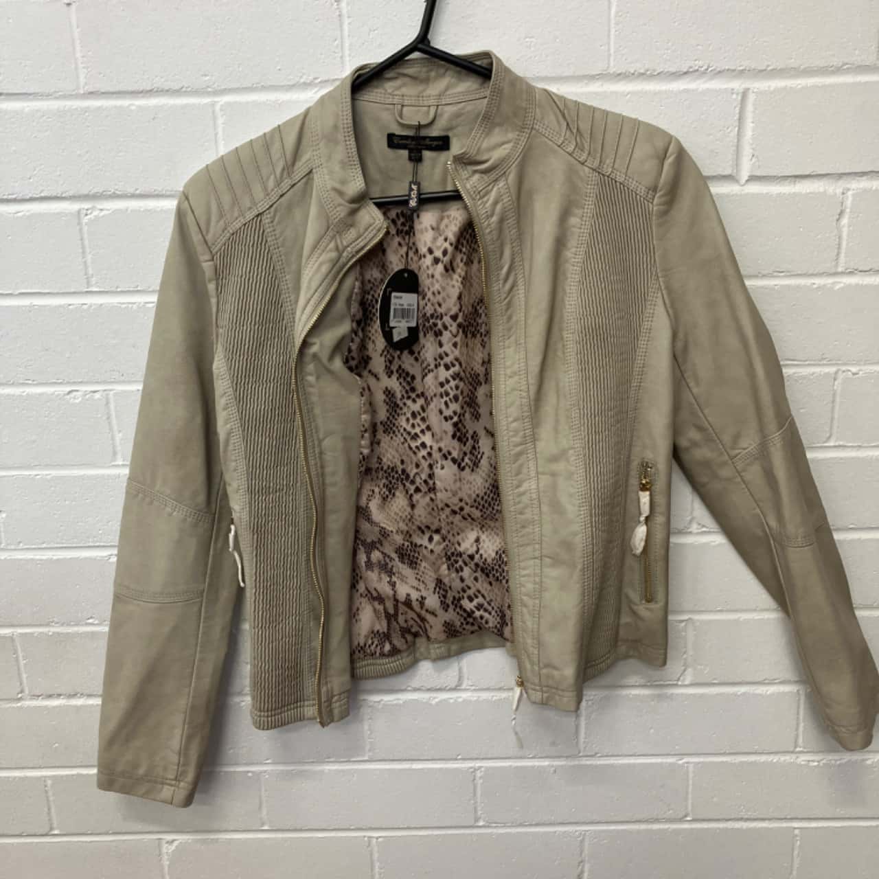 Caroline Morgan, Womens, Size 8, Beige.