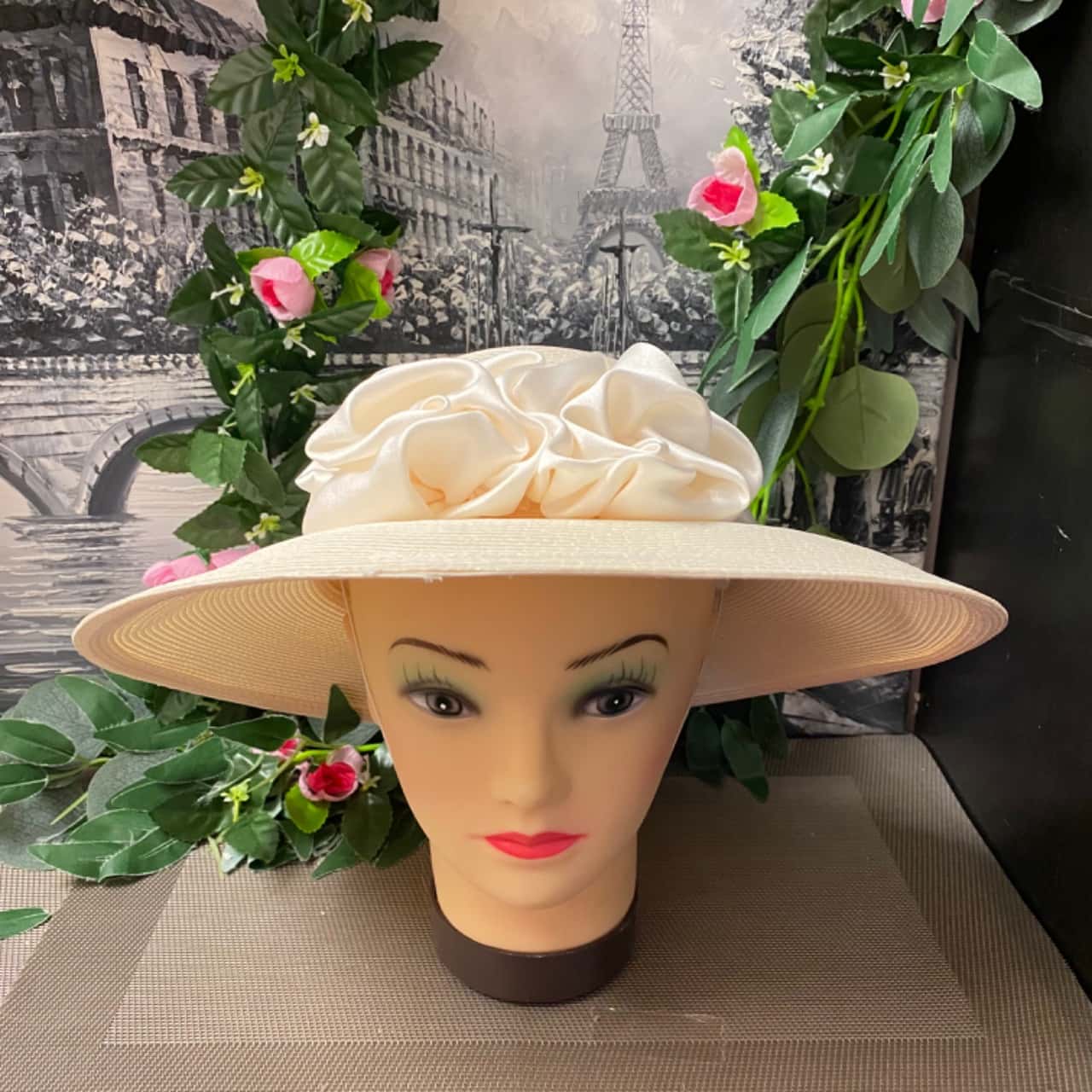 Womens Kasmo Design Hat