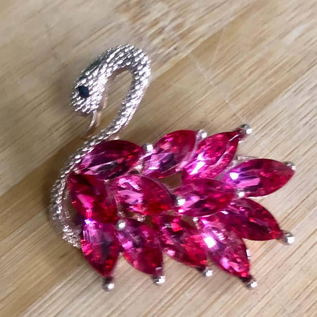 Fuchsia Pink Gem Swan Brooch