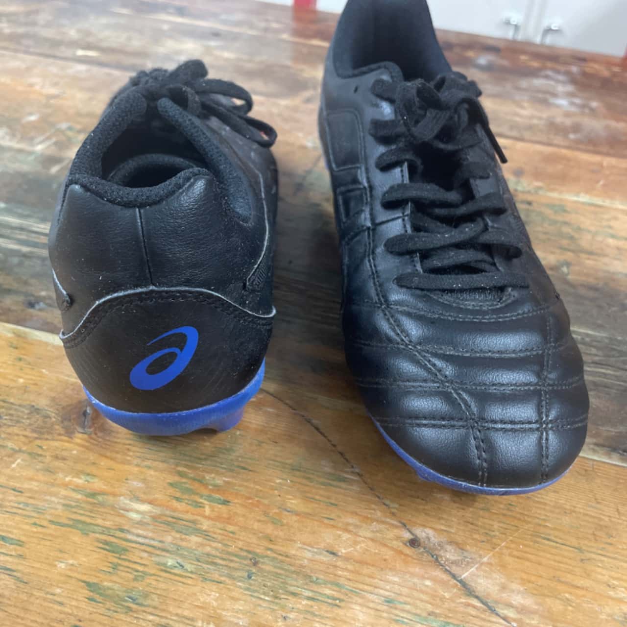 Asics Mens Size 7 / 8 / 39 Black / Blue (s)