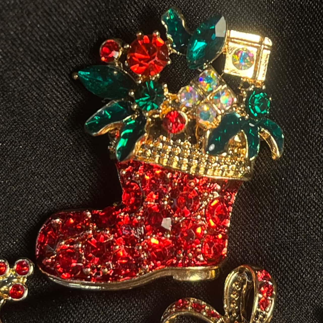 Christmas Bundle - 3x Brooch, 1x Pendant(s)