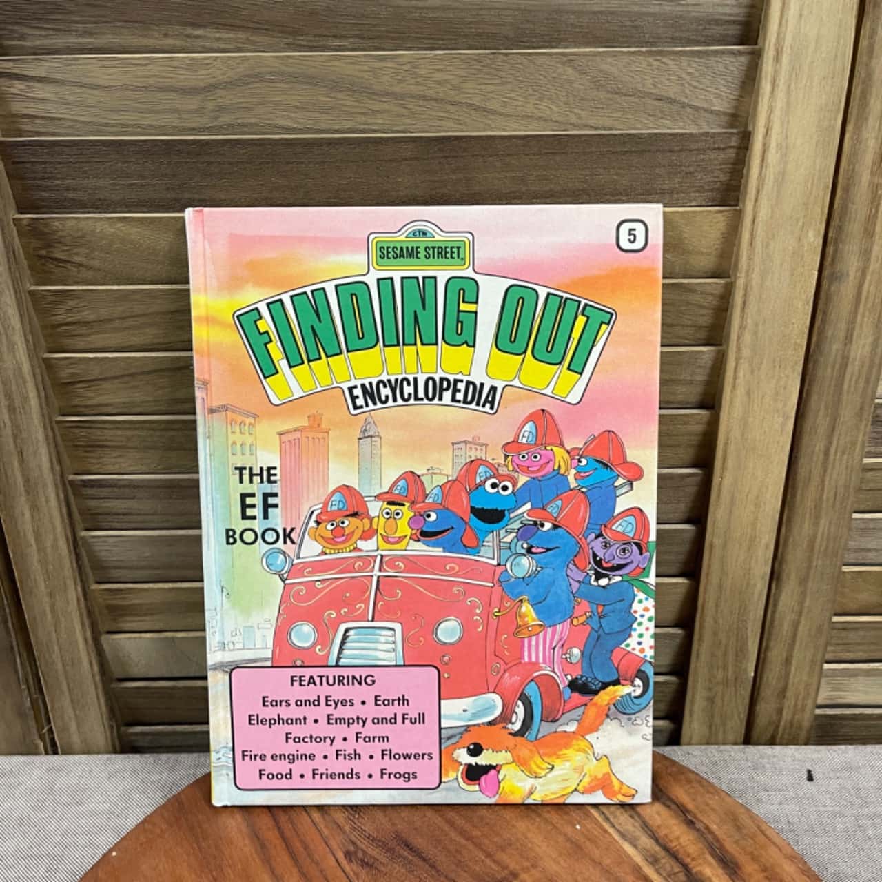 Vintage The Sesame Street Finding Out Encyclopedia Set 15 Books A - Z