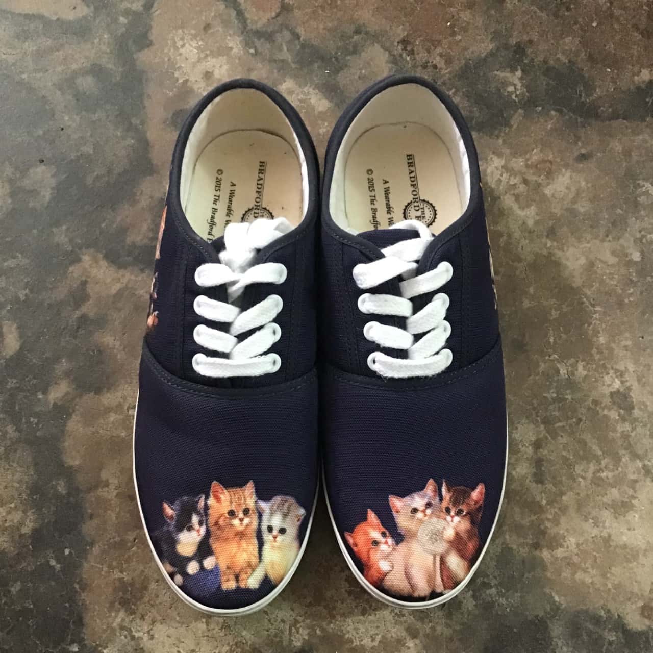 The Bradford Exchange Cat Shoes US 10/UK8.5 (s)