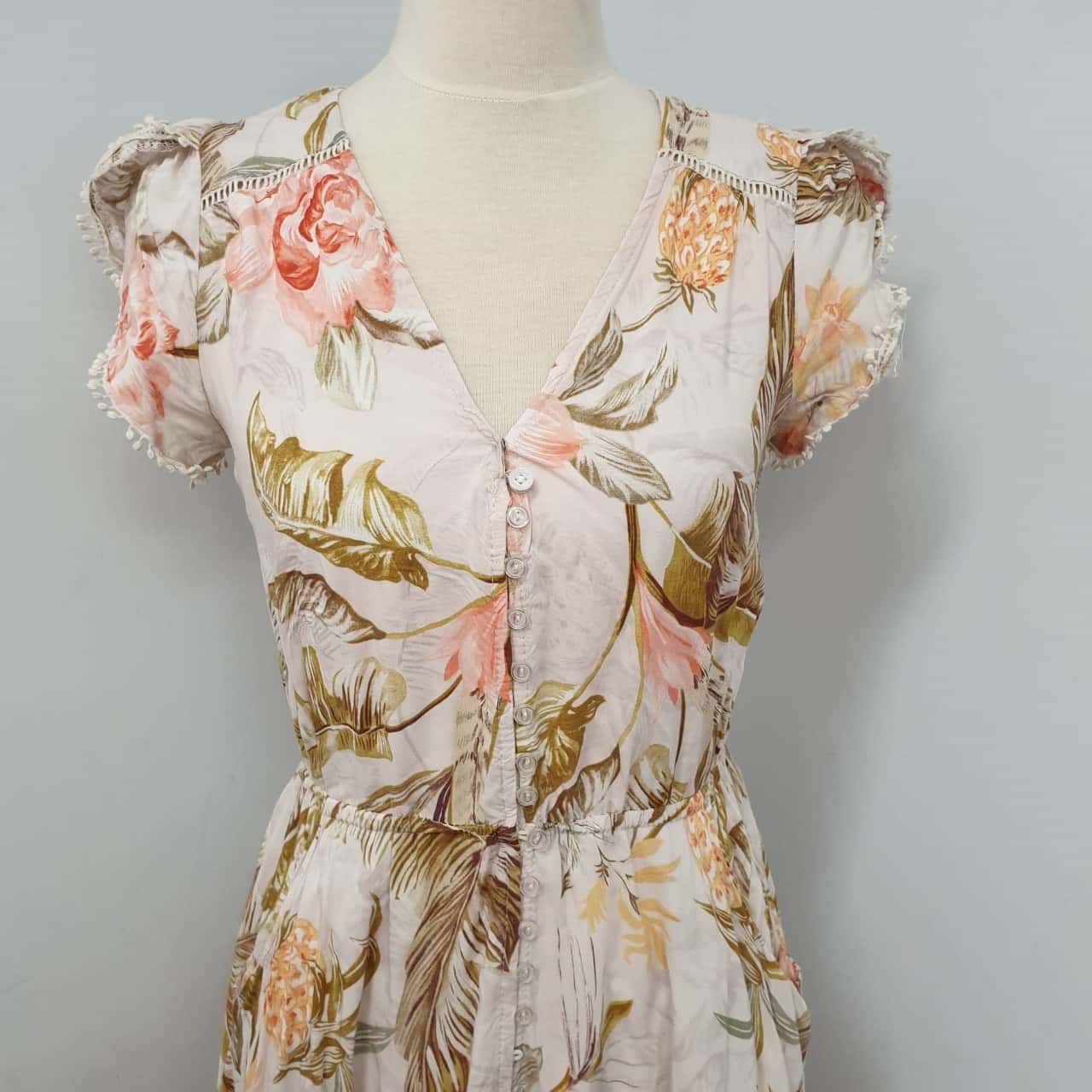 Jaase Cute Leaf & Pink Floral Mini Dress with Lace, Fringe & Hem Frill ...