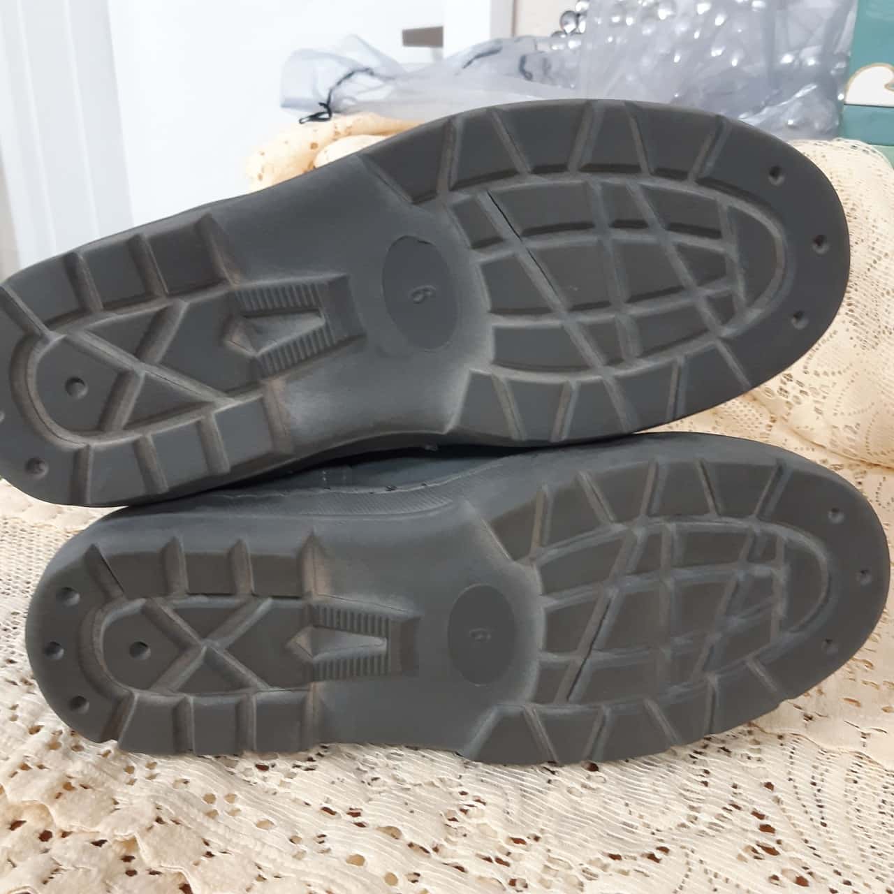 Mortels Shearers Way Womens Size 6 Grey (s)