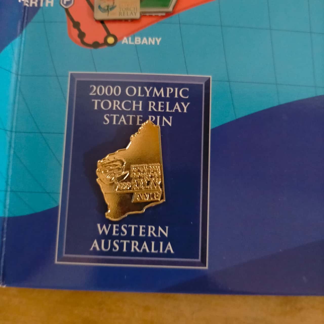 SYDNEY 2000 OLYMPIC Pin & Money Box Lot GUC