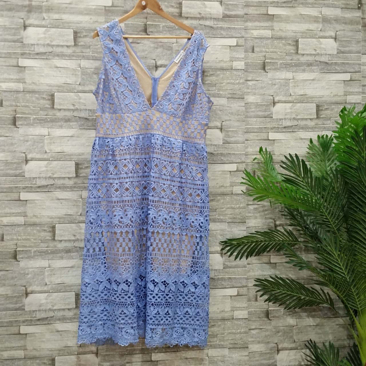 Divine Avenue Womens Size 20 Midi Dress / Sleeveless Dress Blue / Other (s)