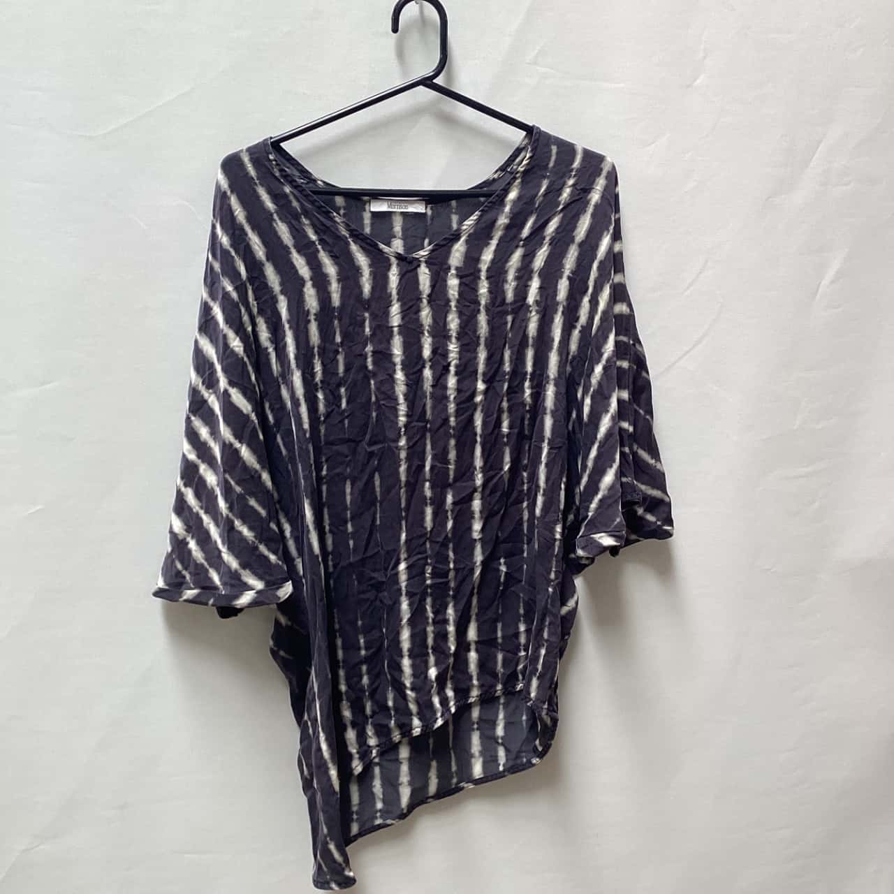 Morrison Womens Size 1 100% silk top(s)