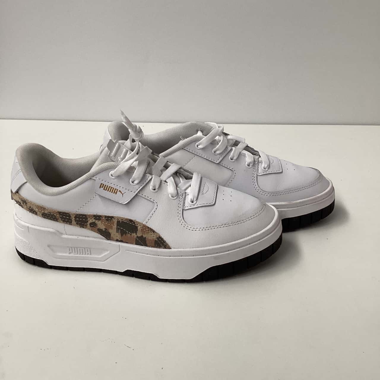 Puma Womens Size 39 White (s)