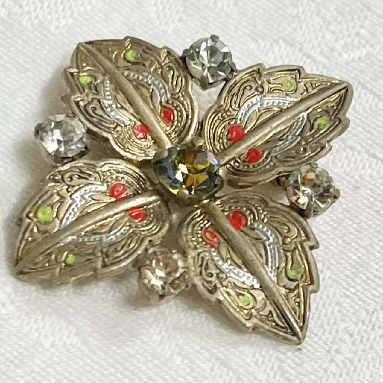 Vintage German brooch-just divine (s)