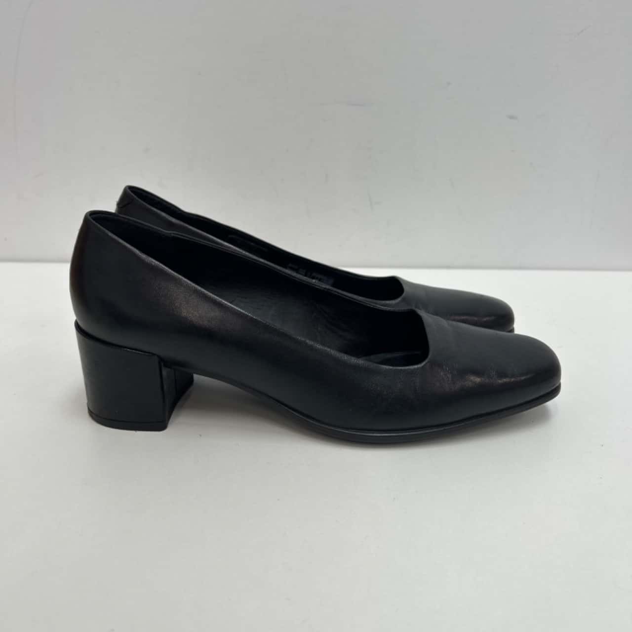Ecco shape 35 pumps - Size 39- Black (s)