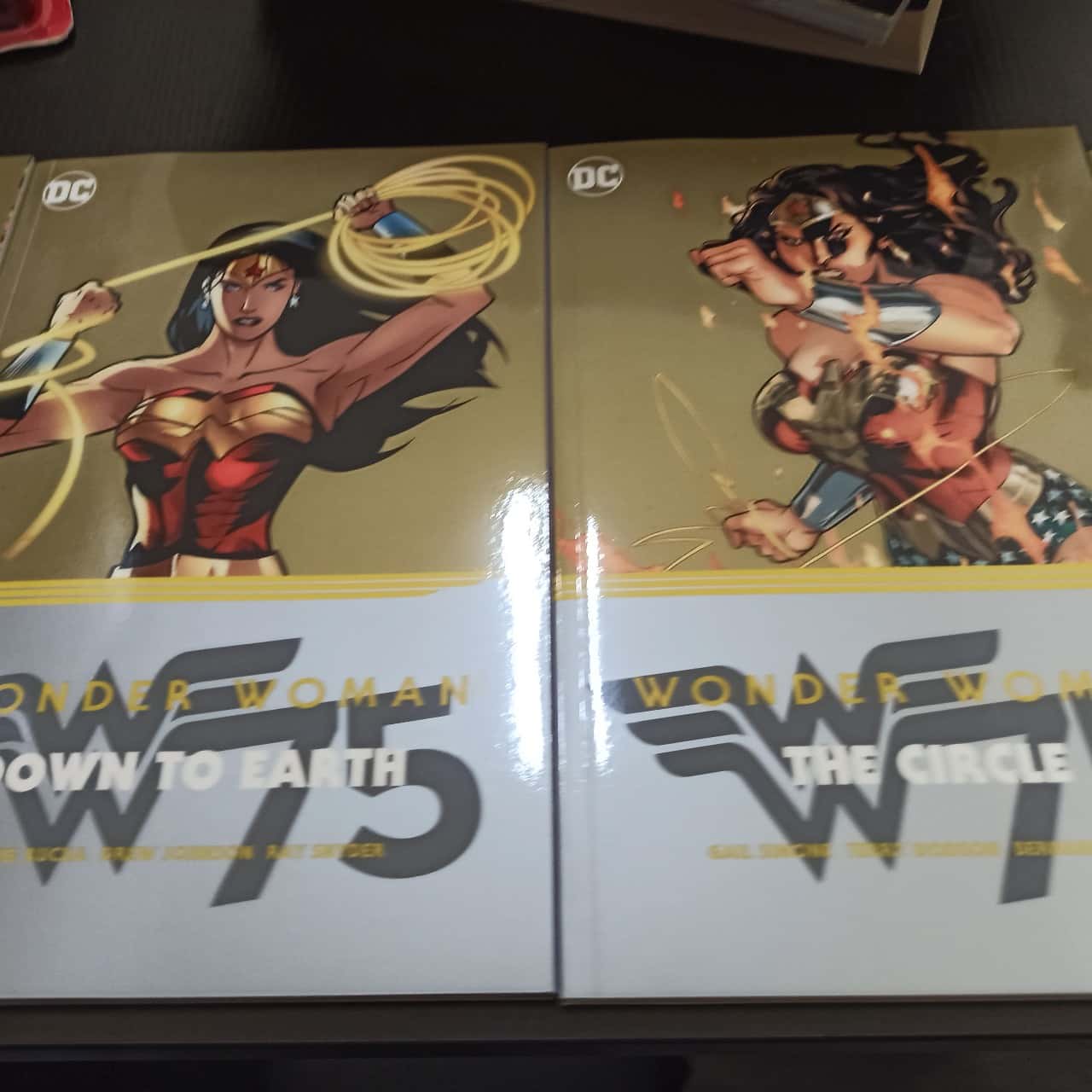 Wonder Woman 75th Anniversary Commemorative Collection Box Set Slipcase ...