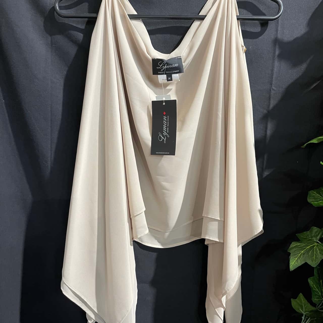 Womens Frank Lyman Beige / Gold Open Sleeve Top Size M(s)