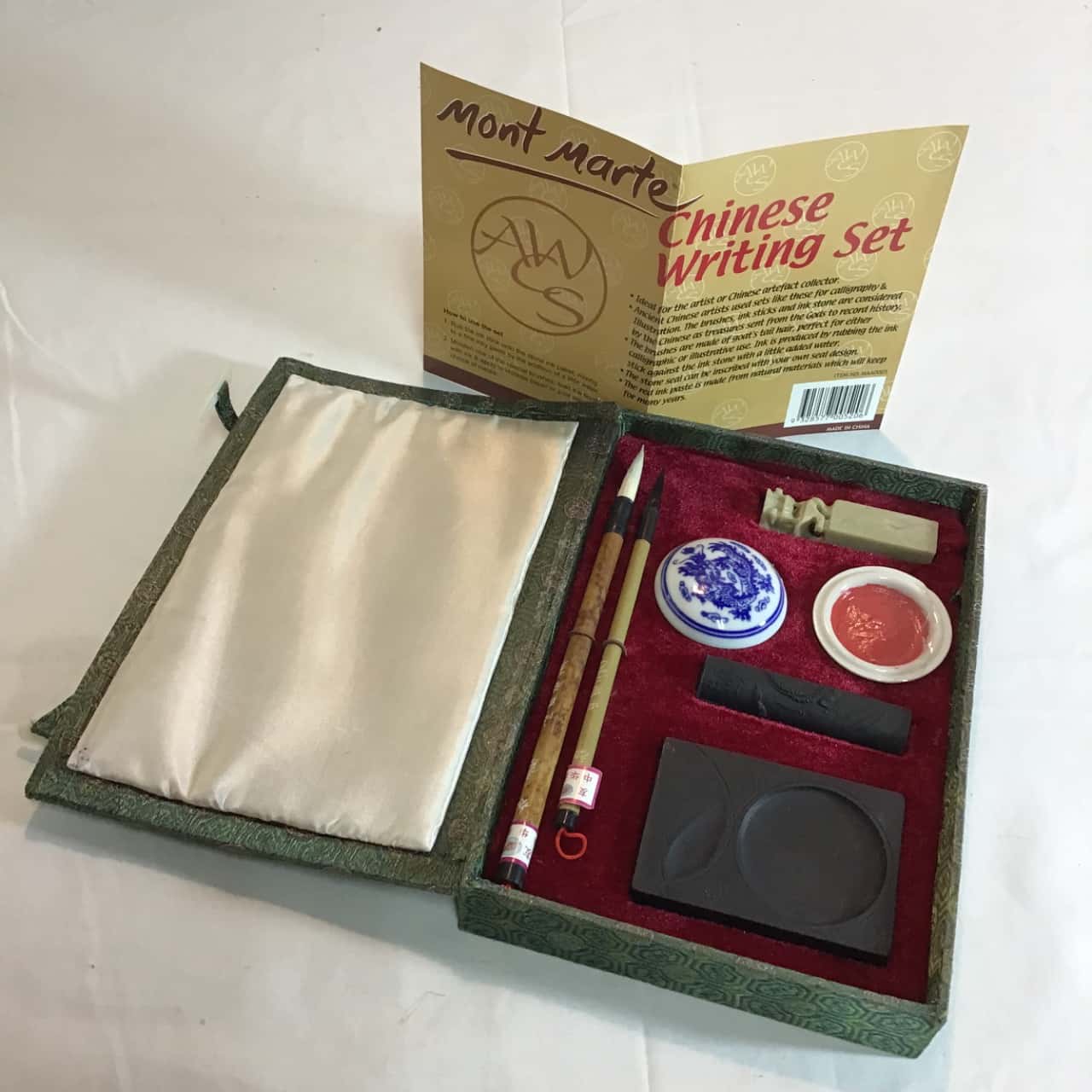 Mont Marte Chinese Writing Set(s)