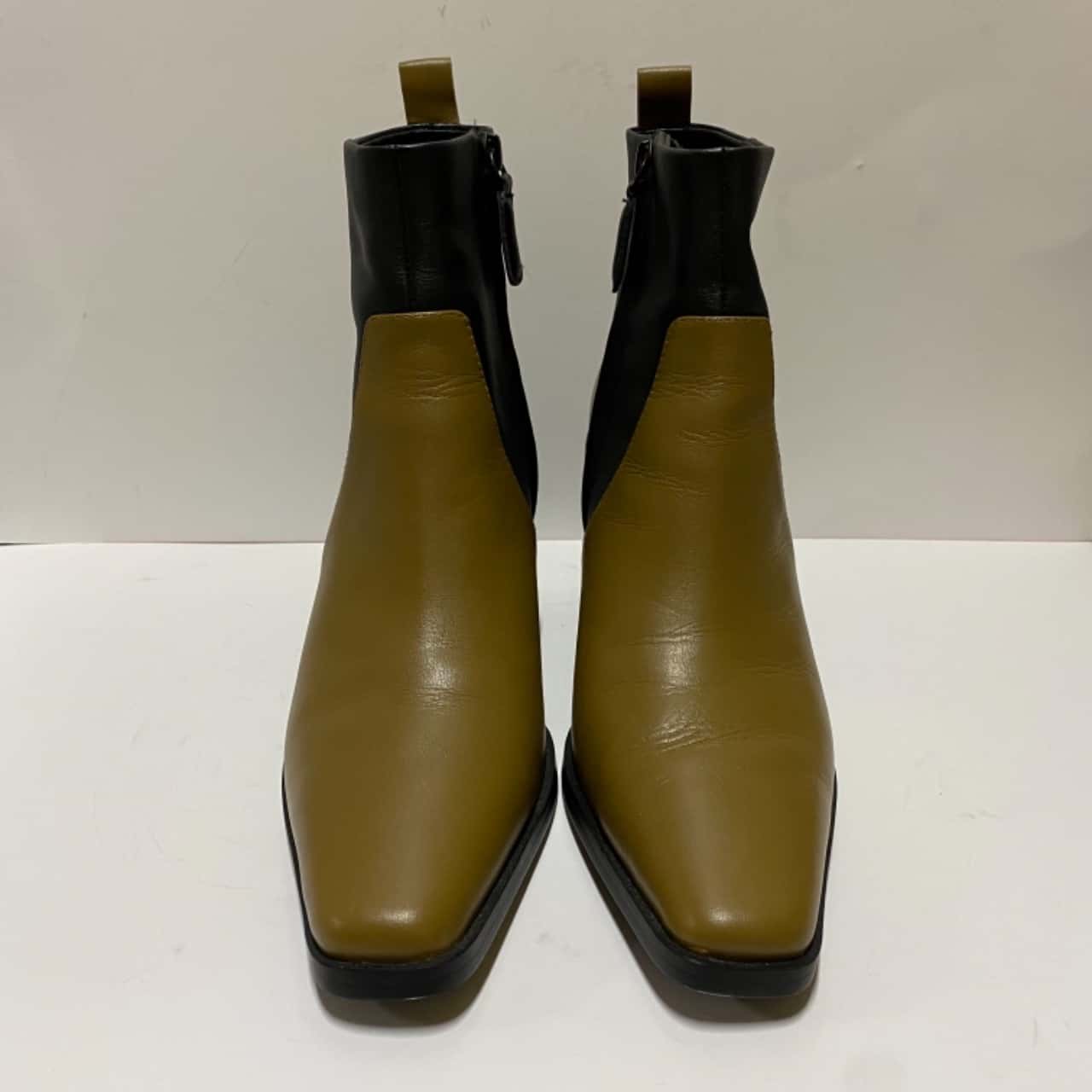 Senso Womens Size 41 Black/ Tan Boots