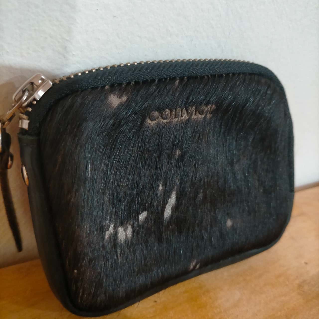 CONVICT Hand Made in Australia Cowhide Coin Purse VGUC(s)