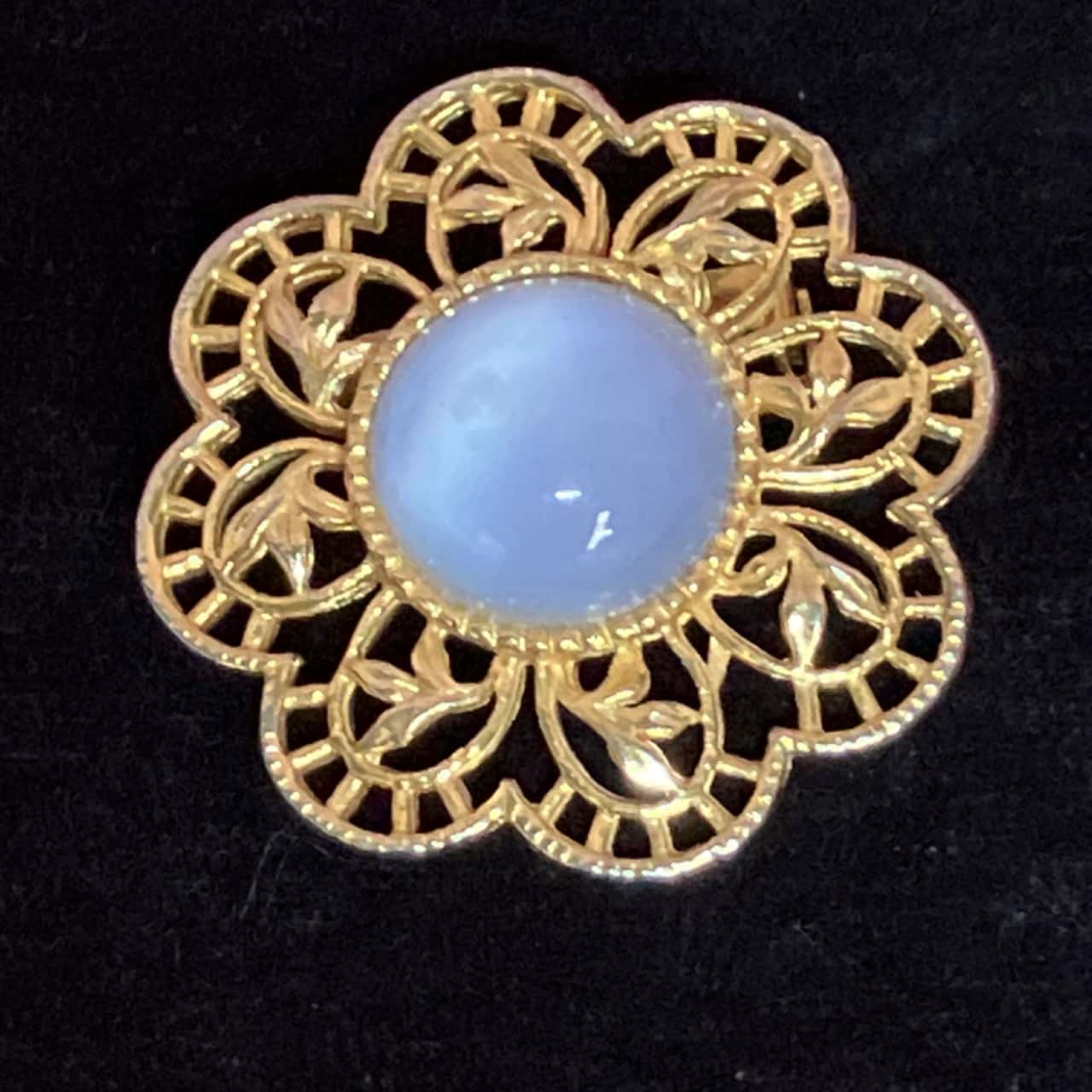 Women's gold Tone Filigree Edge with Large Blue Stone Brooch (s) - Used ...