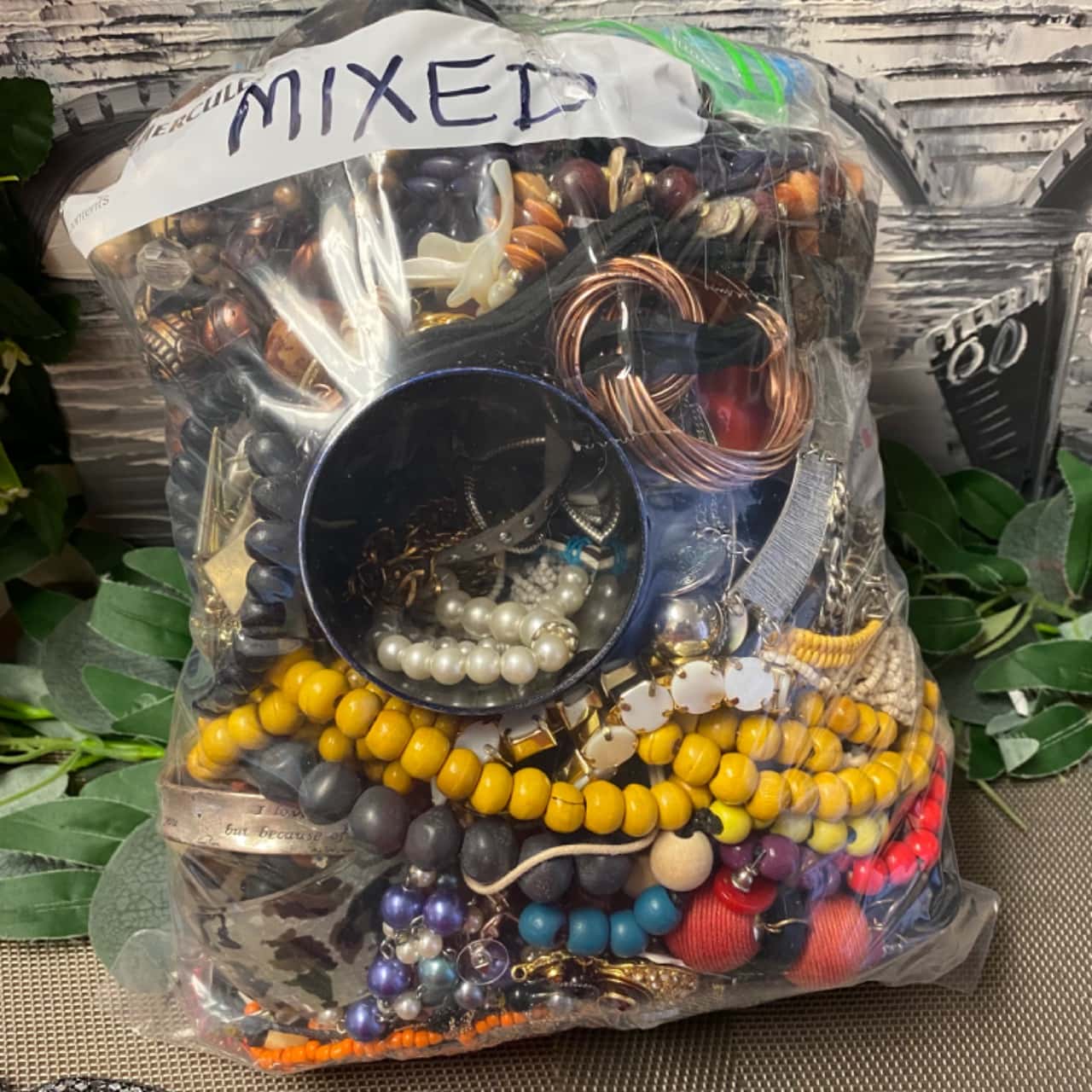 Womens Asstd mixed bag of Jewellery (Bag 852)(s)