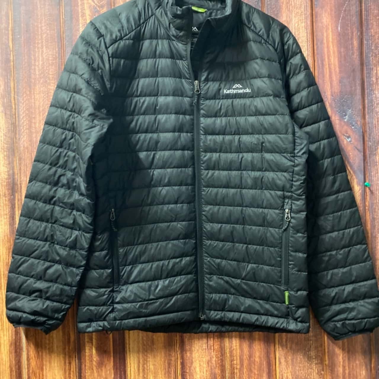 Kathmandu Size S Puffer Jacket Black (s)