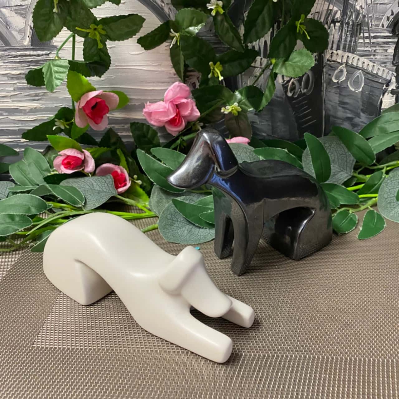 Porcelain dog statues Set of 2(s)