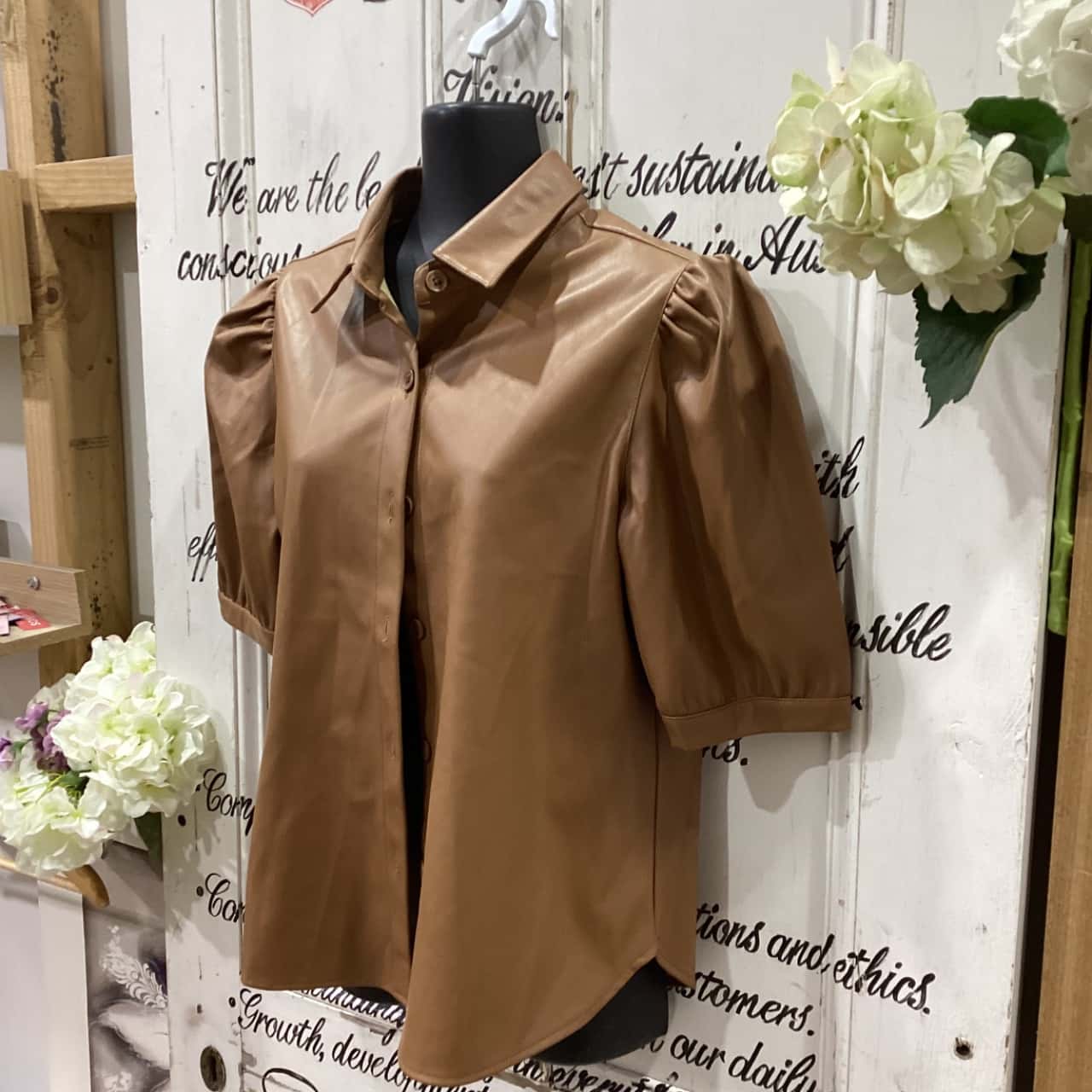 BB Dakota Brand! STEVE MADDEN LABEL! NWOT! TRENDY PUFF SHORT SLEEVE ...