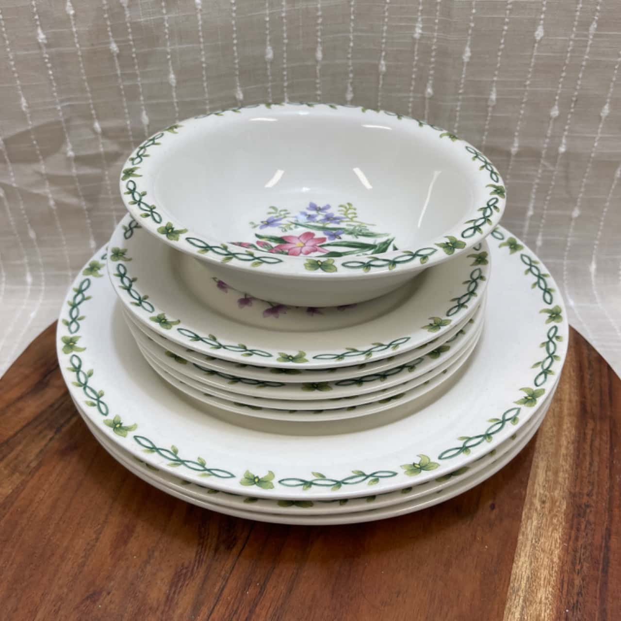 Floral Garden Thompson Pottery Set of 9