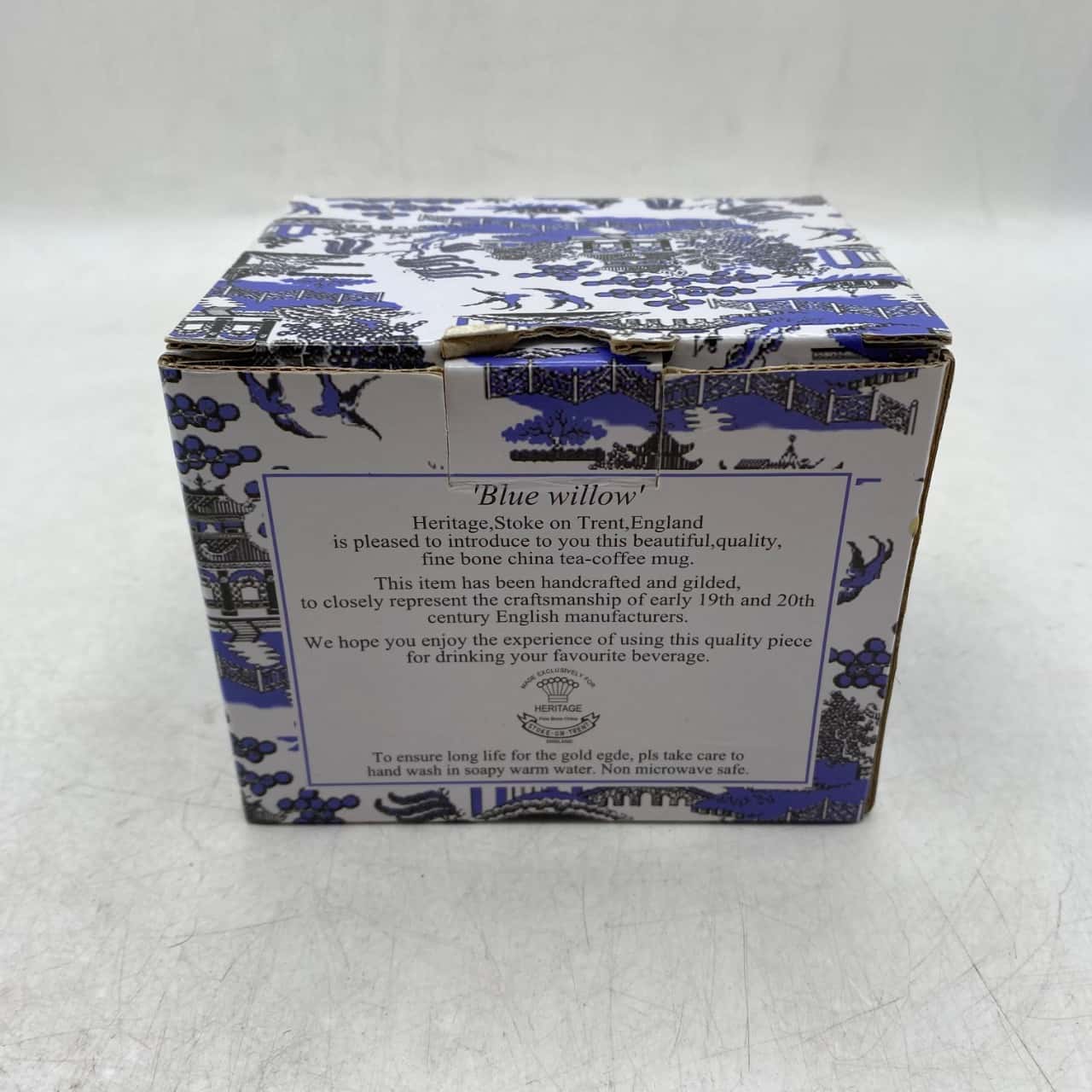 Beautiful Heritage Stoke-On-Trent Fine Bone China Cup Blue Willow MUGS