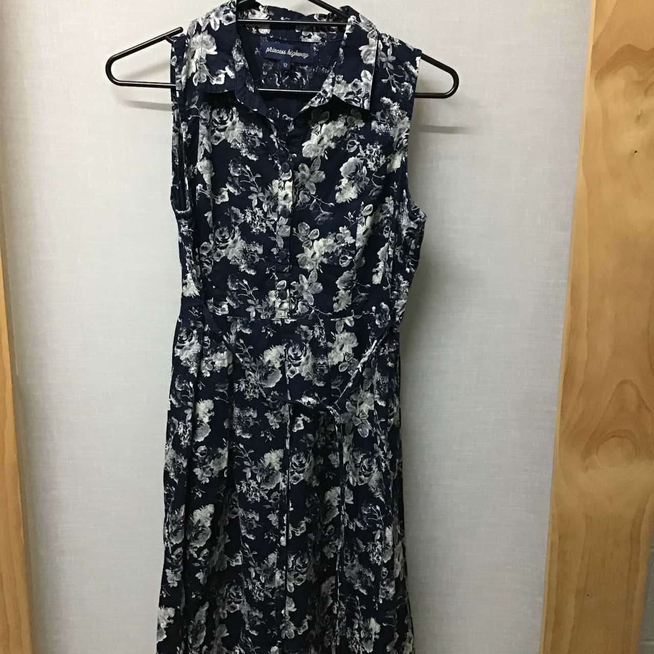 Princess Highway Womens Size 12 Dress in Blue & White Floral (s)