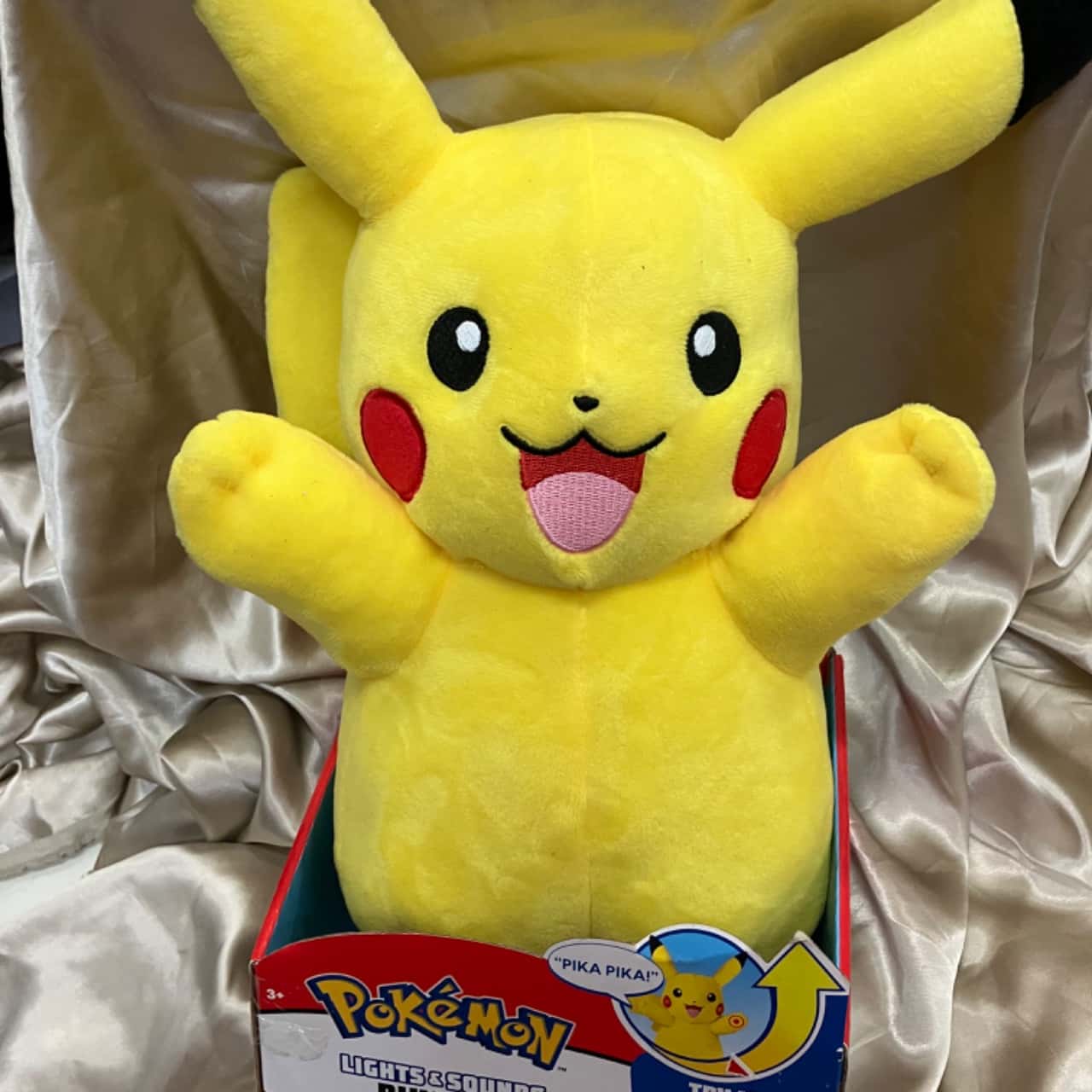 Pokémon Lights & sounds Pikachu(s)